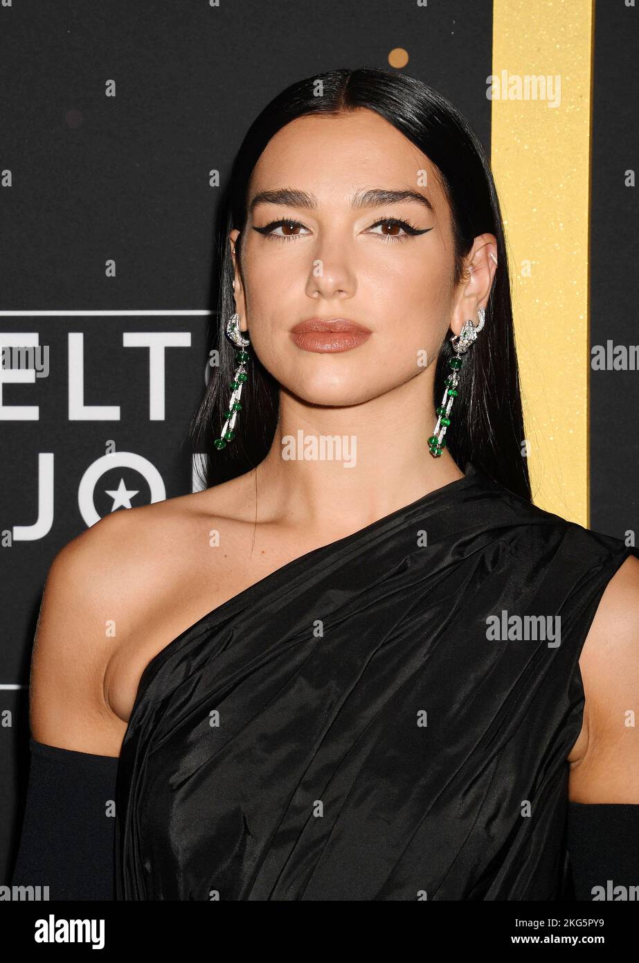 Los Angeles, California, USA. 20th Nov, 2022. Dua Lipa attends the ...