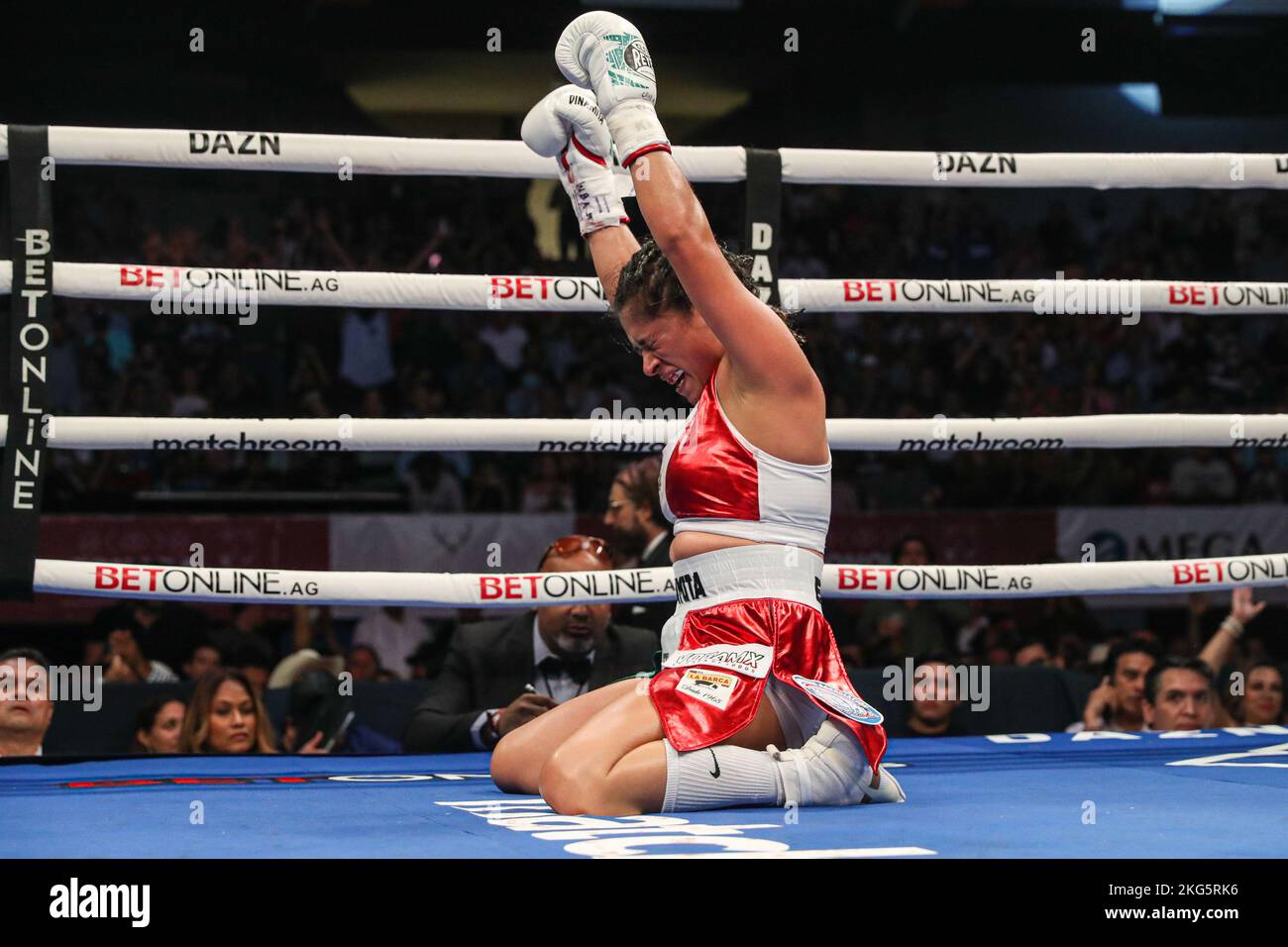 HERMOSILLO, MEXICO - SEPTEMBER 03: Érika 'Dinamita' Cruz (celebrate ...