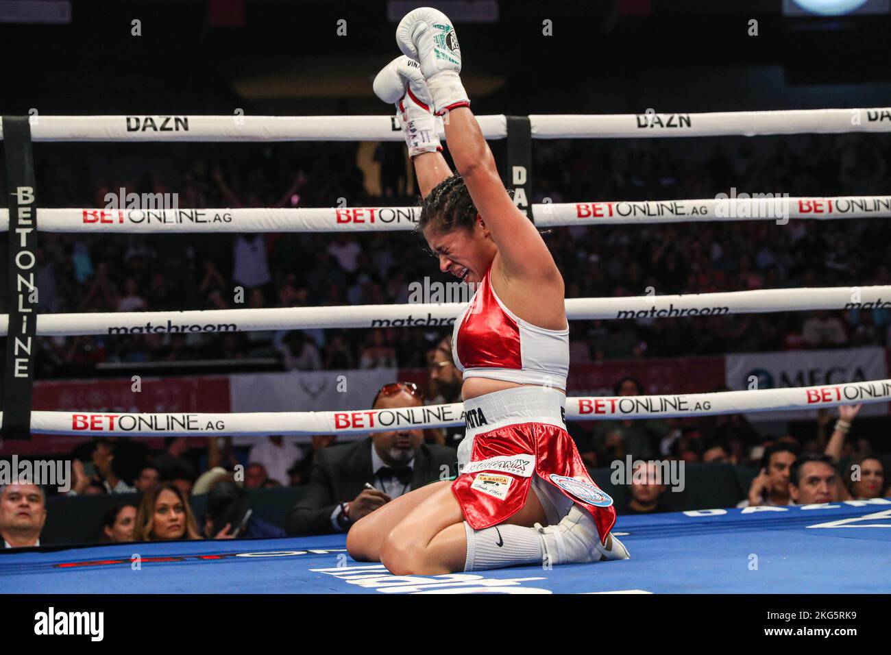 HERMOSILLO, MEXICO - SEPTEMBER 03: Érika 'Dinamita' Cruz (celebrate ...
