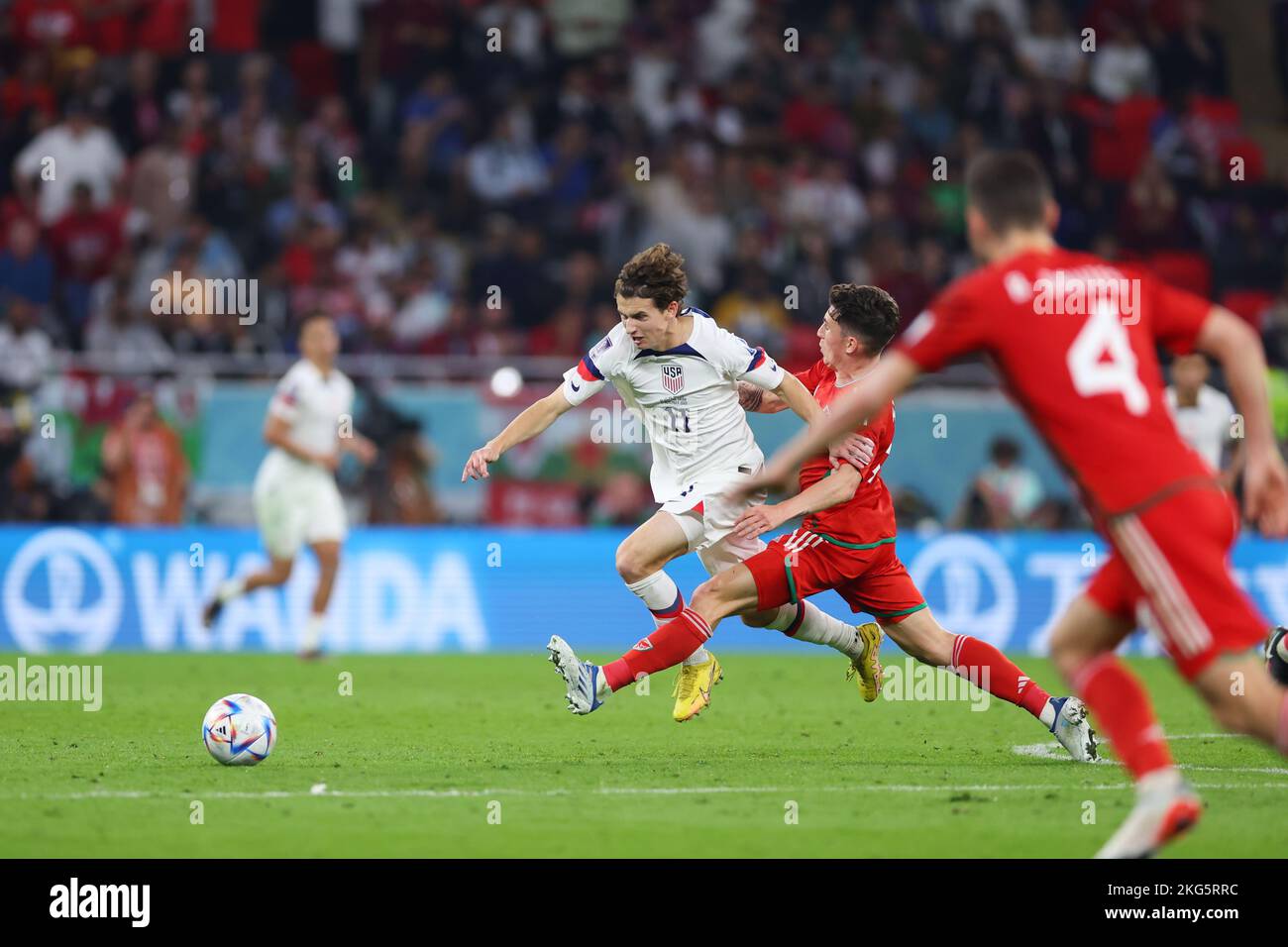 Al Rayyan, Qatar. 21st Nov, 2022. Brenden Aaronson (USA) Football ...