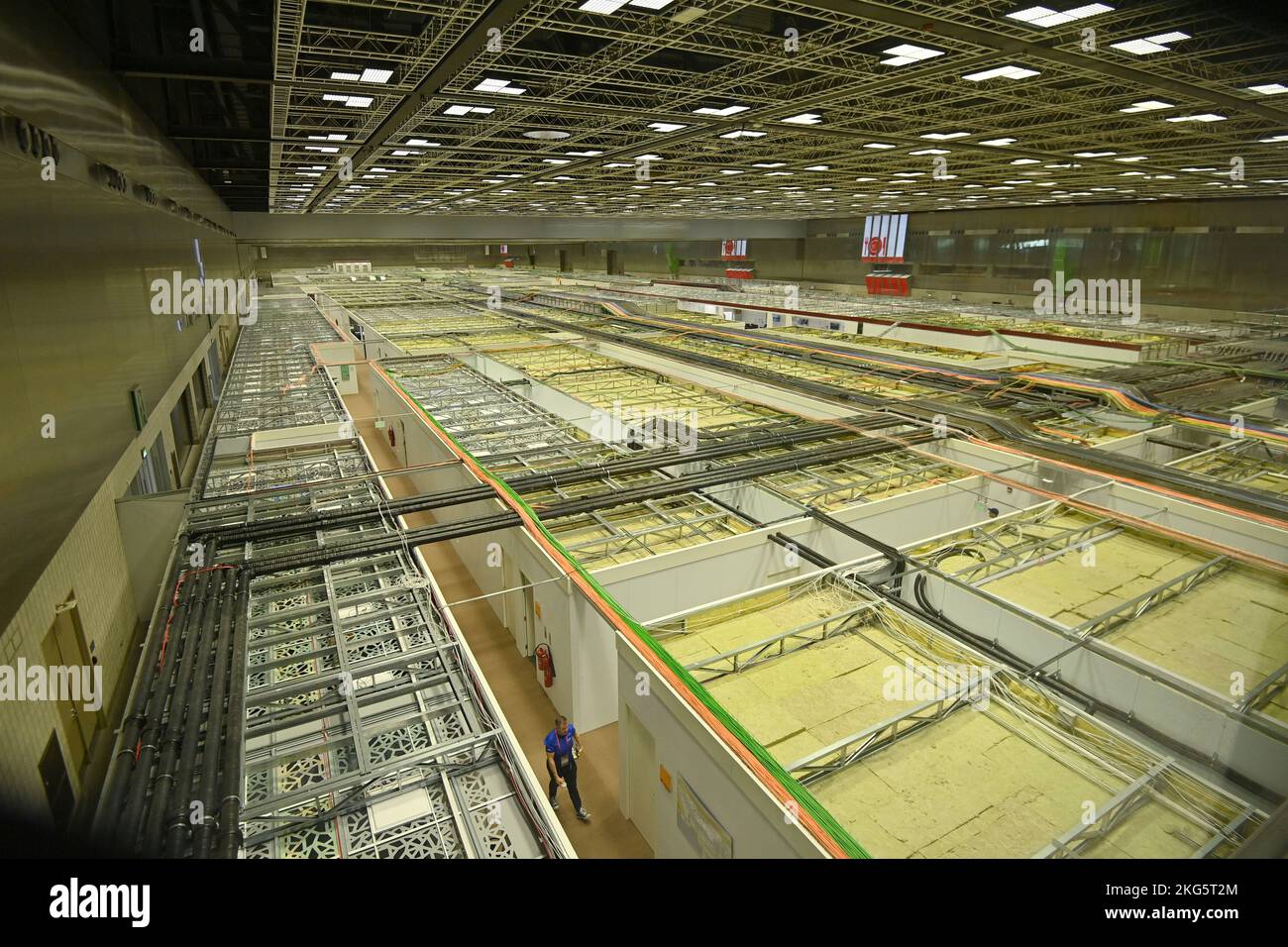 Doha, Katar. 21st Nov, 2022. IBC, International Broadcast Center in the ...