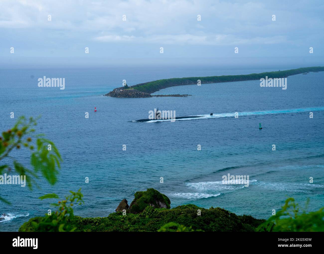 OROTE POINT, Guam (Oct. 5, 2022) The Los Angeles-class fast-attack ...