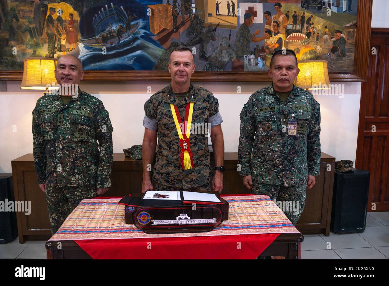 U.S. Marine Corps Maj. Gen. Jay Bargeron (middle), commanding general ...
