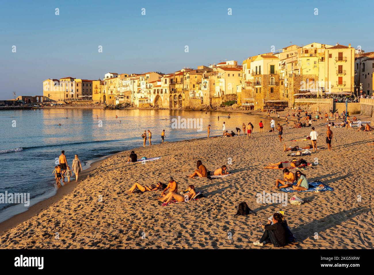 Beautiful sicilian people hi-res stock photography and images - Alamy