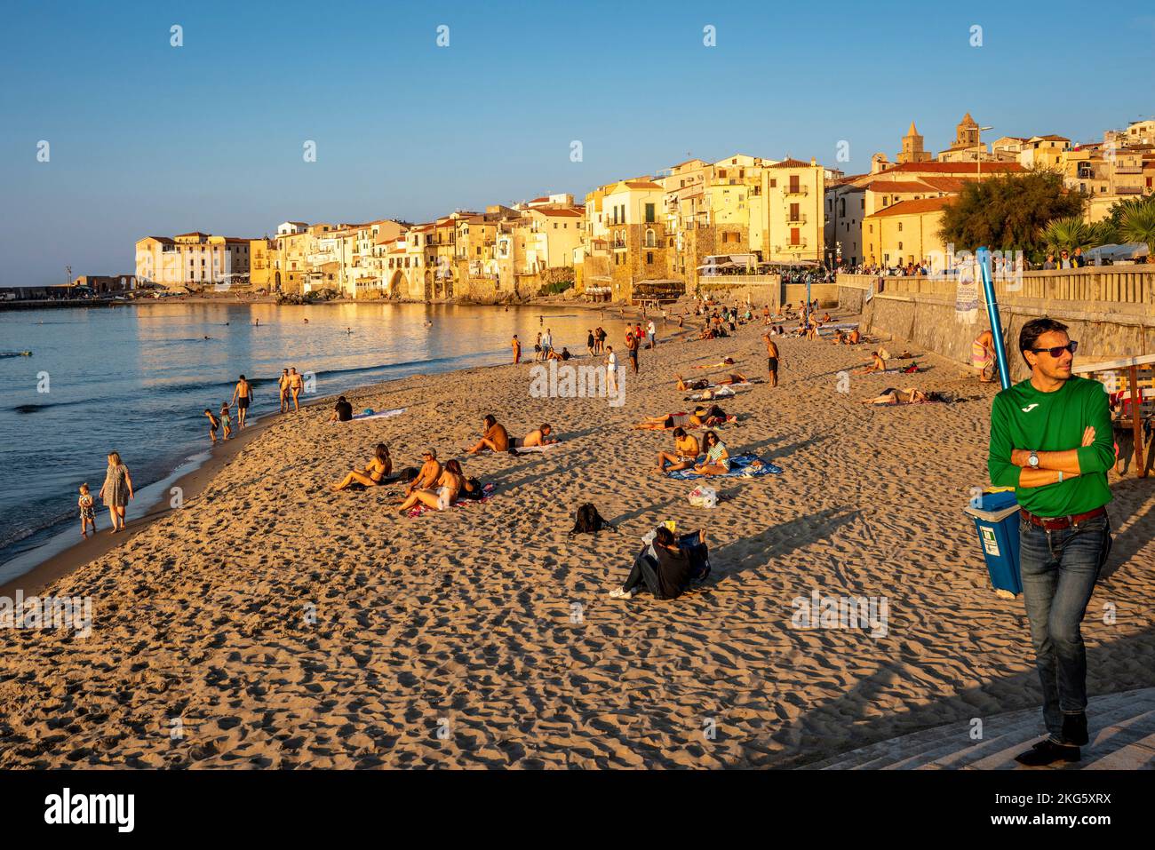 Beautiful sicilian people hi-res stock photography and images - Alamy