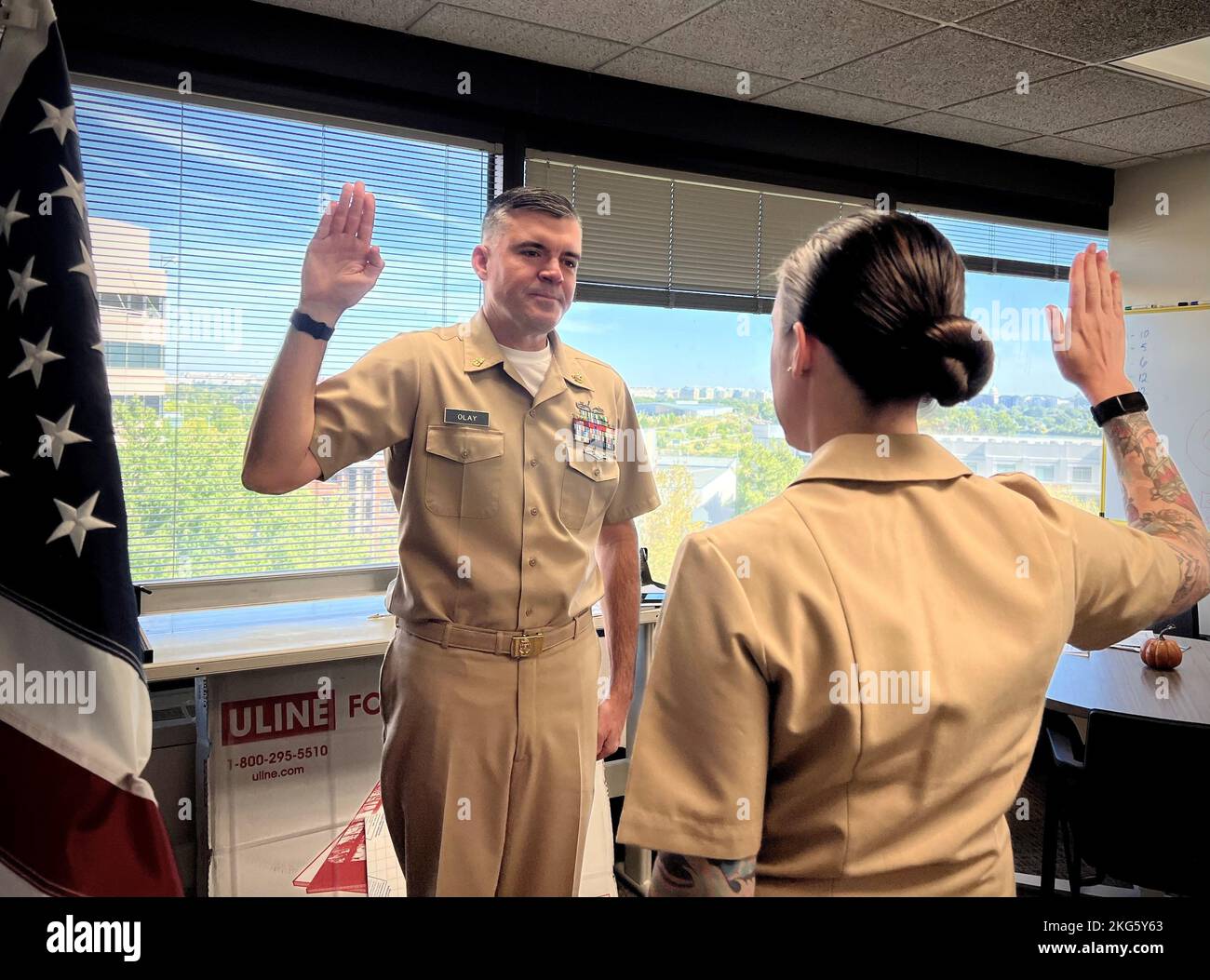 CRYSTAL CITY, VA. (Oct. 06, 2022) – MCC(SW/IW) Matthew Olay, F-35 Joint ...