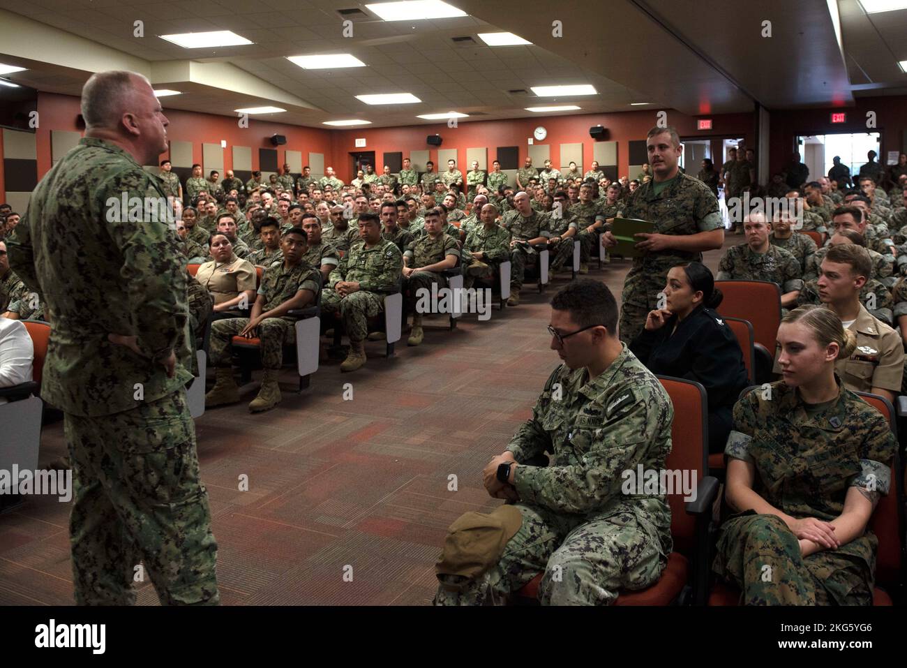 221006-N-UB993-1075 CAMP PENDLETON, Cali. (Oct. 6, 2022) Master Chief ...