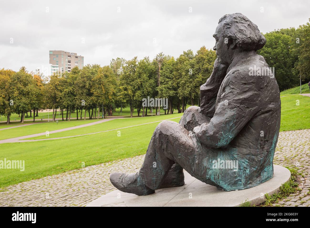 Estonian bronze statue hi-res stock photography and images - Alamy