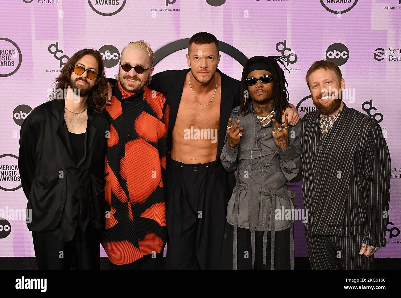 Daniel Wayne Sermón, Daniel Platzman, Dan Reynolds and Ben McKee of ...