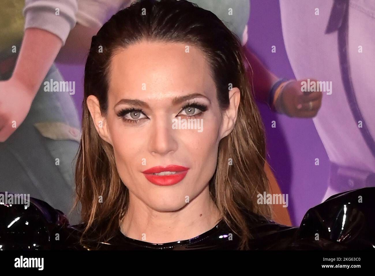 Laura Chiatti attends the red carpet of the premiere of the movie ...