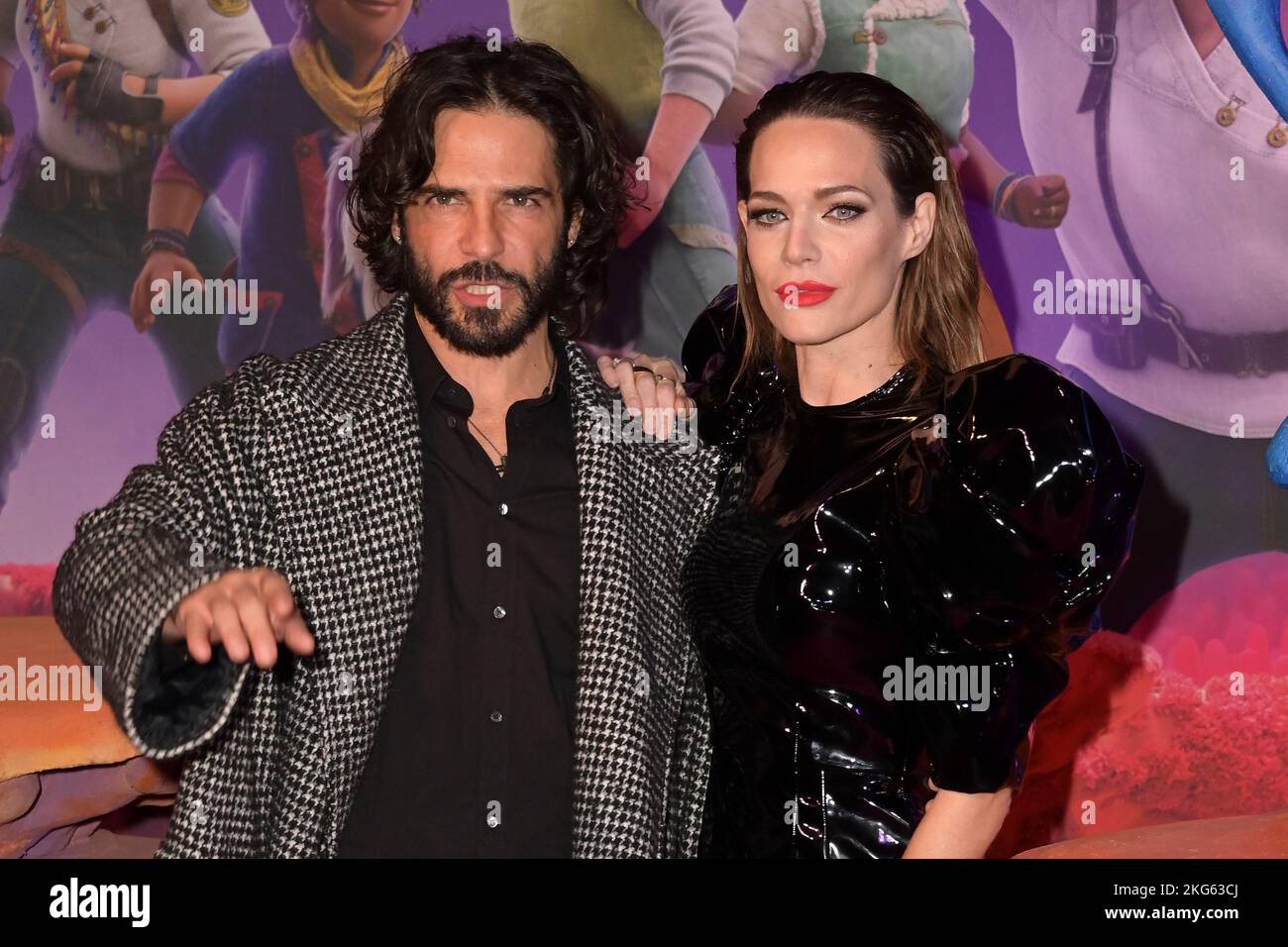 Marco Bocci (l) and Laura Chiatti (r) attend the red carpet of the ...