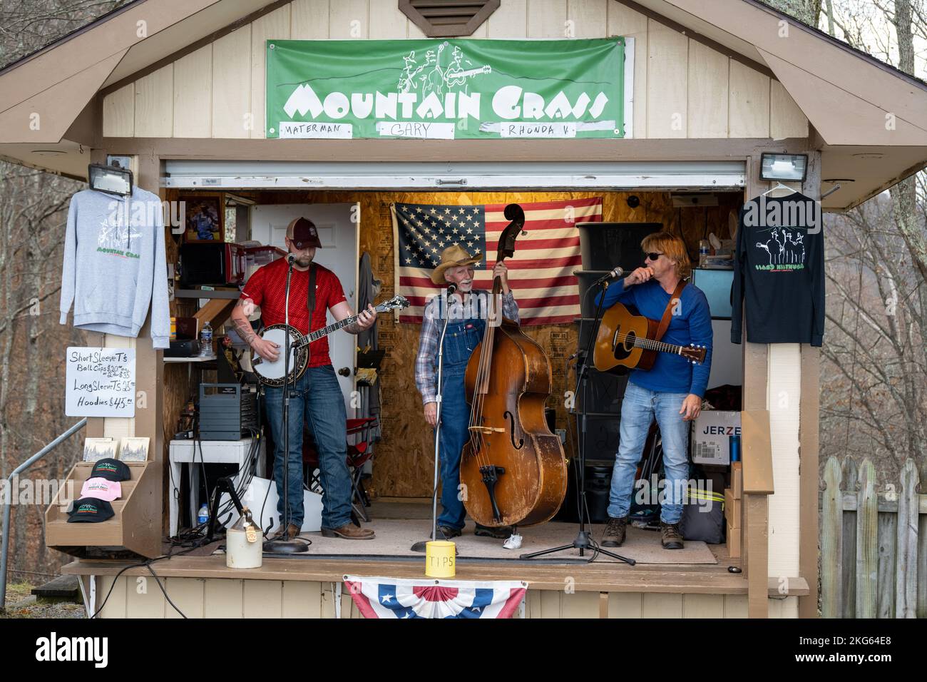 A mountain grass folk bluegrass band Stock Photo - Alamy