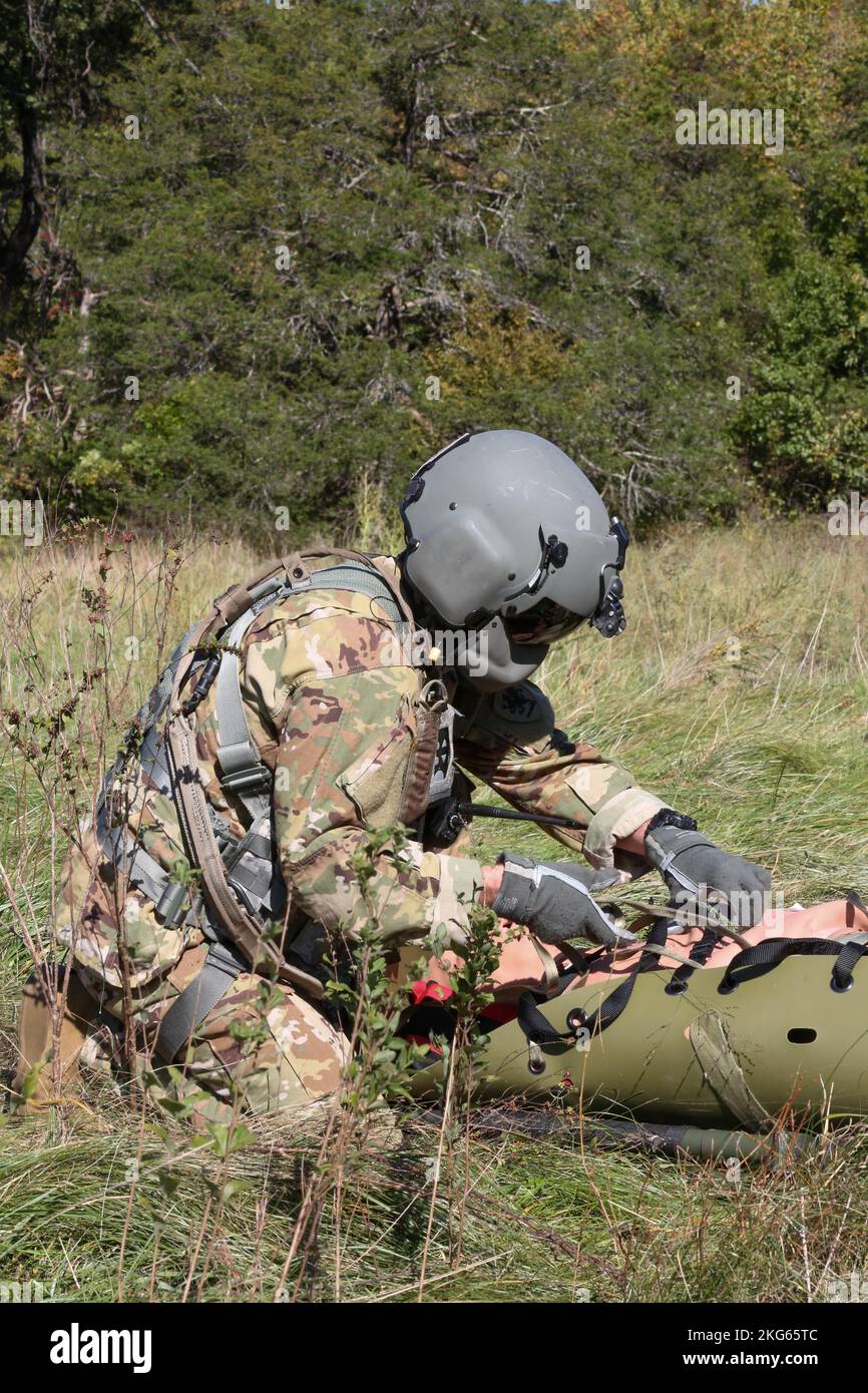 Joint training exercise with Det 2. 6 Co. 3/238th AVN MEDEVAC, Cox ...