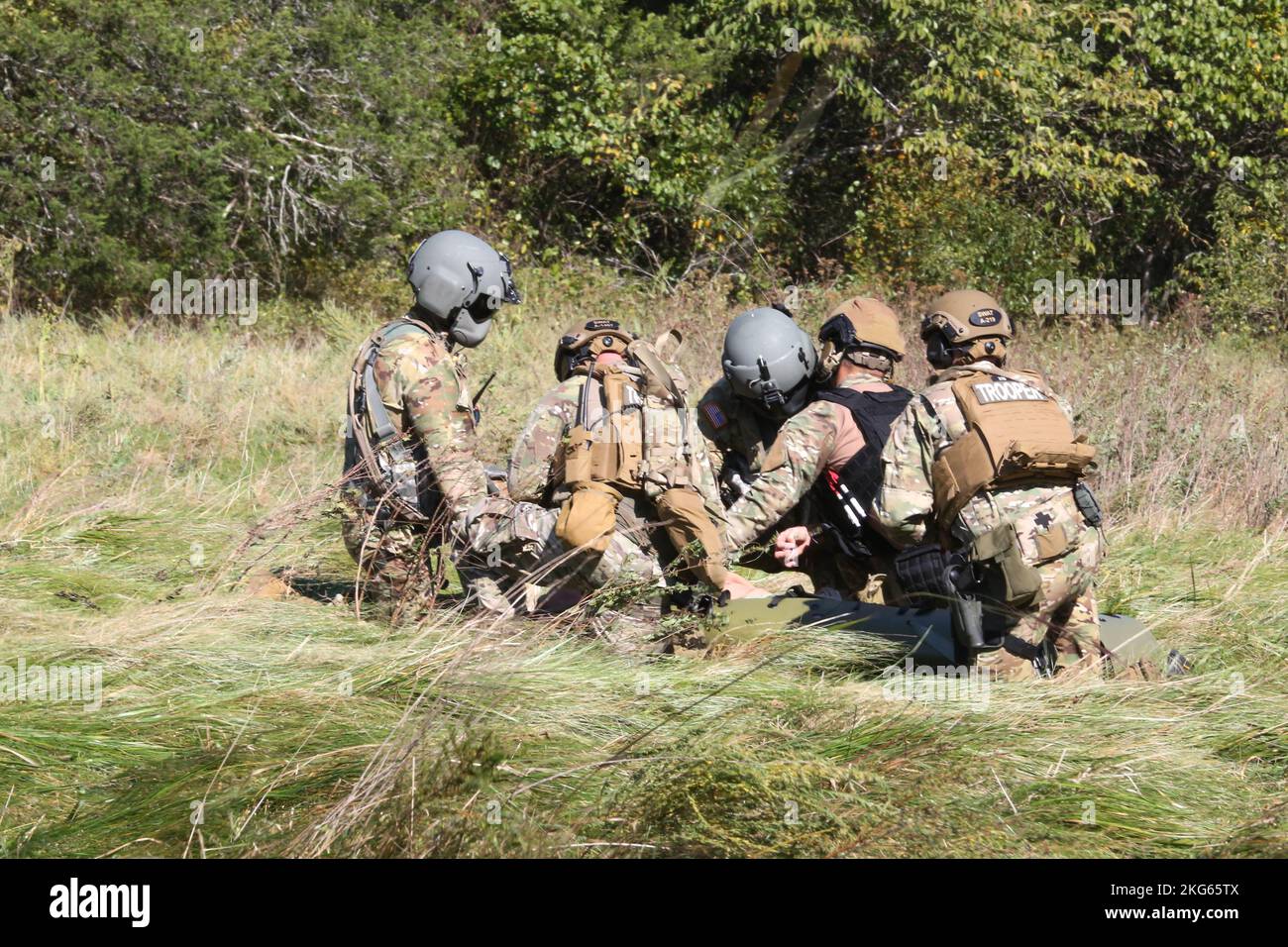 Joint training exercise with Det 2. 6 Co. 3/238th AVN MEDEVAC, Cox ...