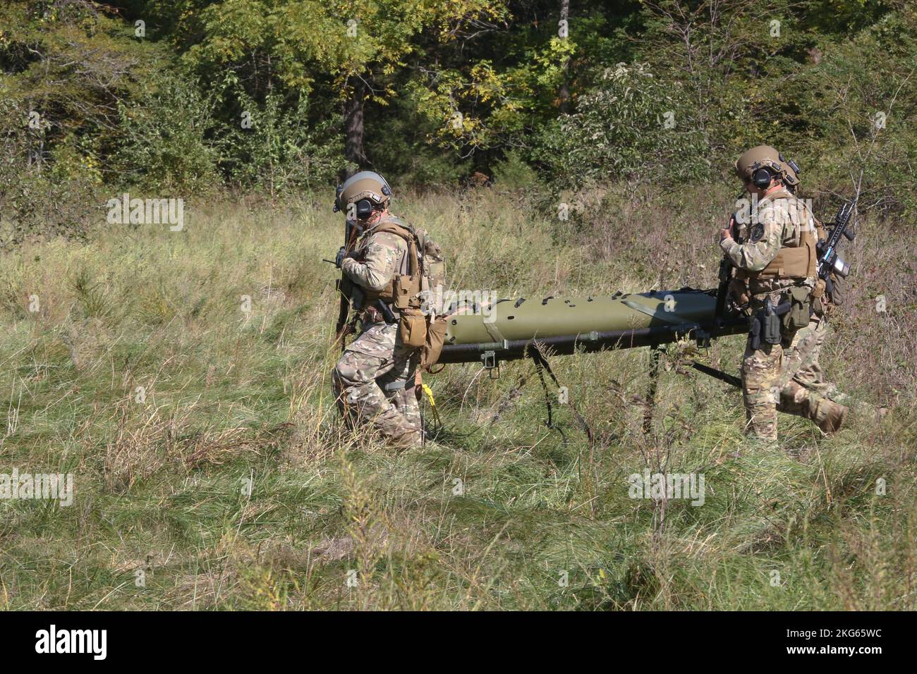Joint training exercise with Det 2. 6 Co. 3/238th AVN MEDEVAC, Cox ...