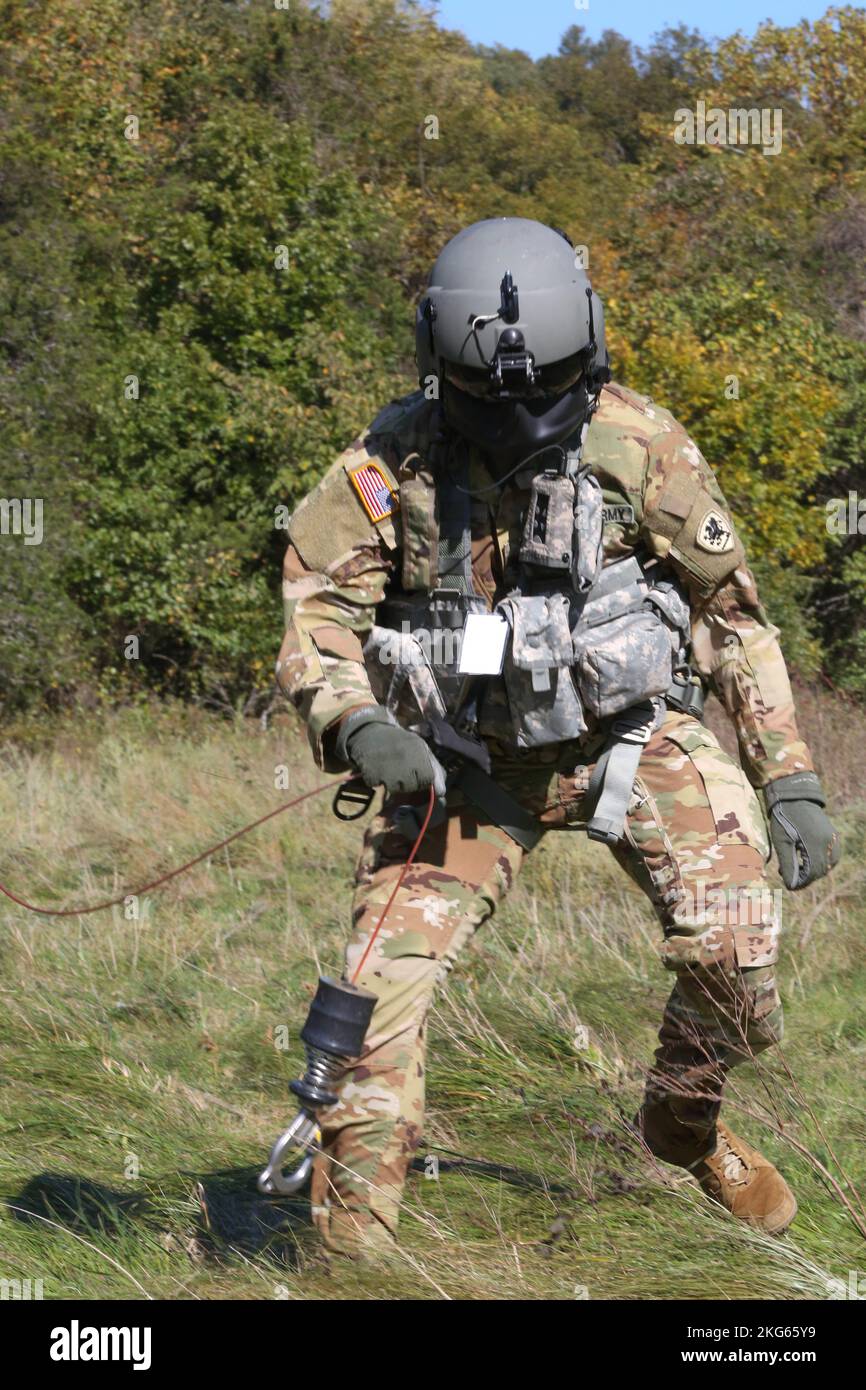 Joint training exercise with Det 2. 6 Co. 3/238th AVN MEDEVAC, Cox ...