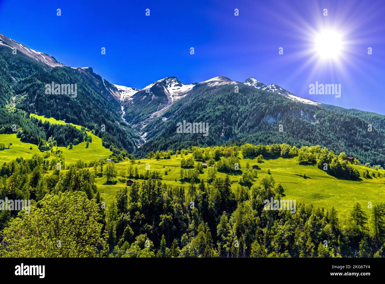 Fields with houses in Swiss Alps mountains, Moerel, Filet, Oestlich ...