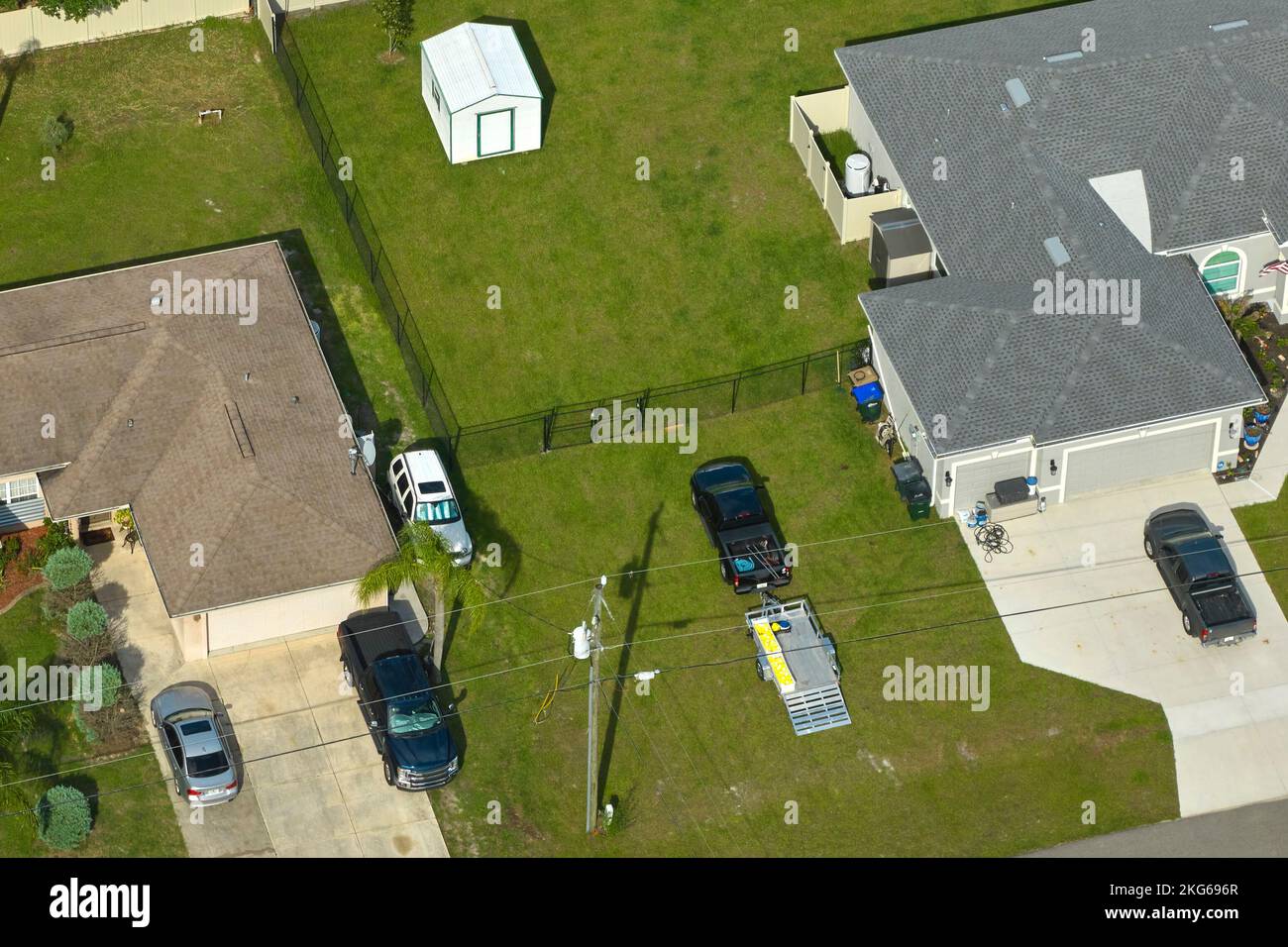 Top yard rooftop hi-res stock photography and images - Alamy