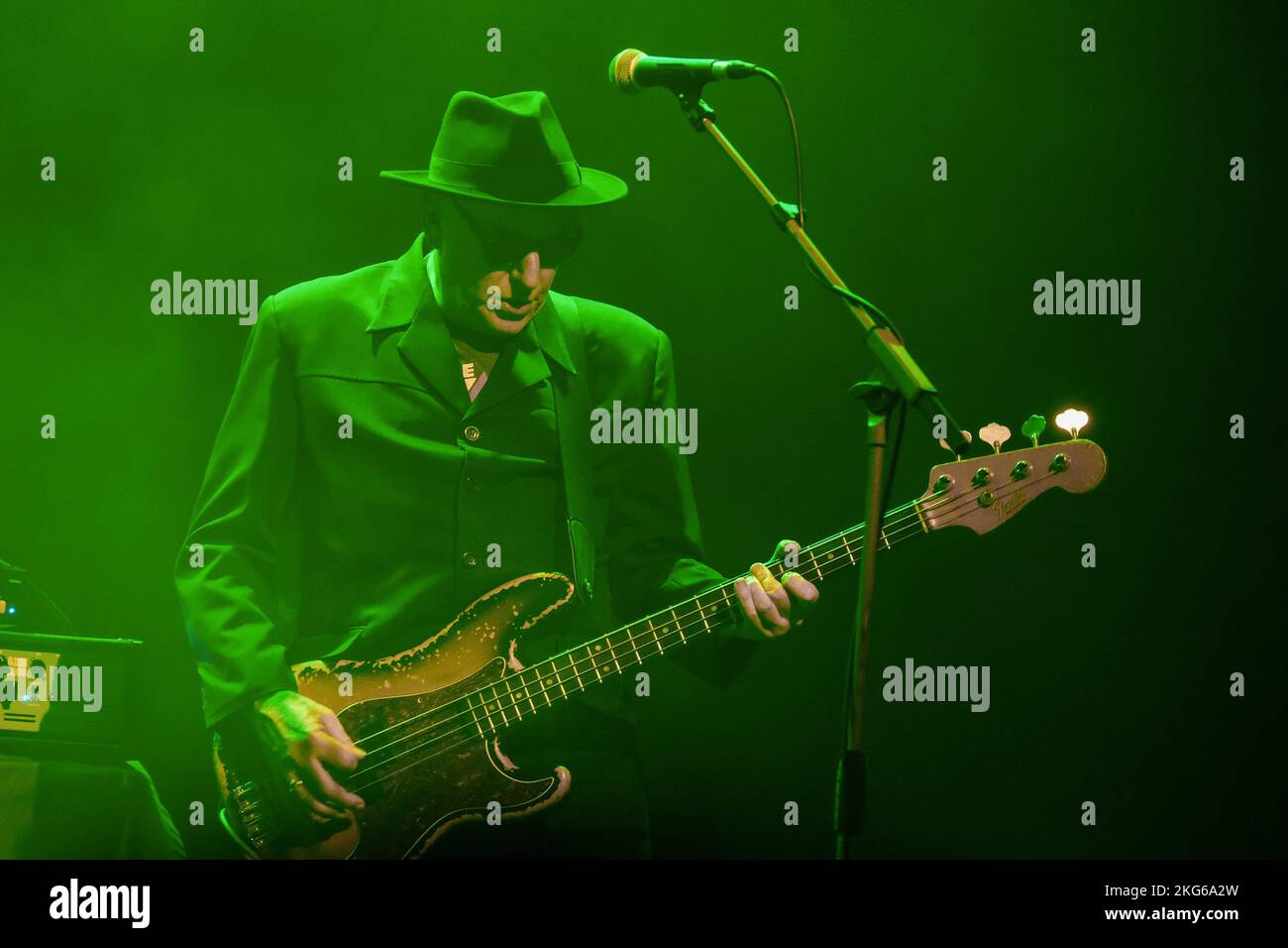 Southampton, UK. 19th Nov, 2022. John "Segs" Jennings, bass guitarist ...