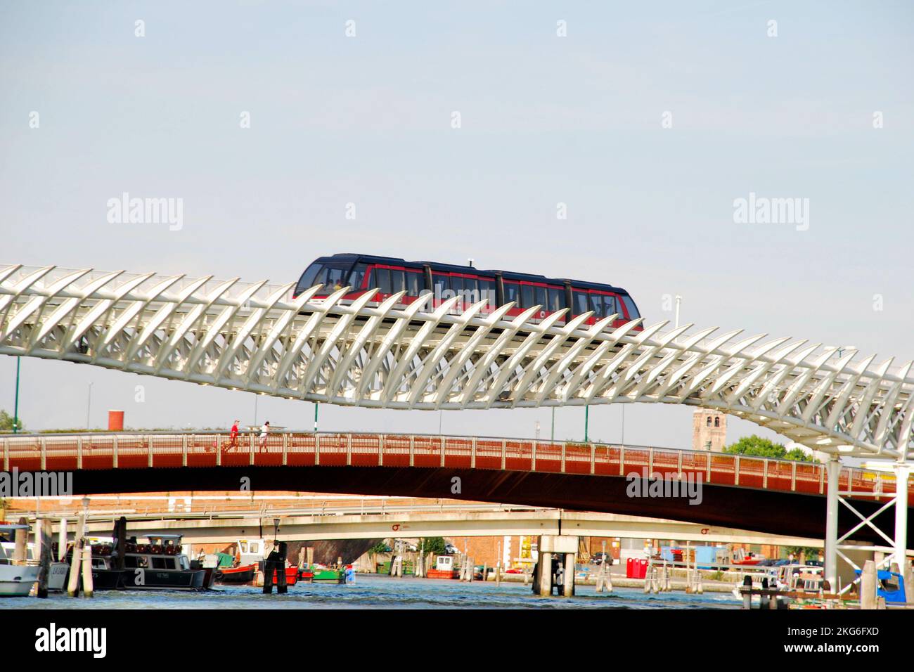 Structures, metro bridges and colourful buildings at Grand Canal ...