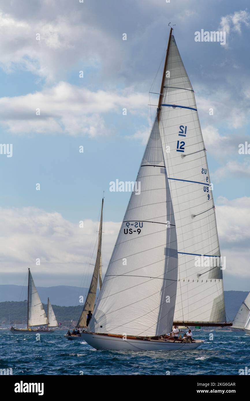 Sailboat racing during les Voiles de Saint-Tropez Stock Photo - Alamy