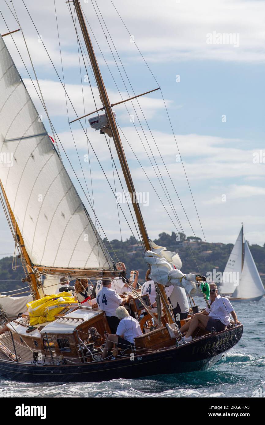 Sailboat racing during les Voiles de Saint-Tropez Stock Photo - Alamy