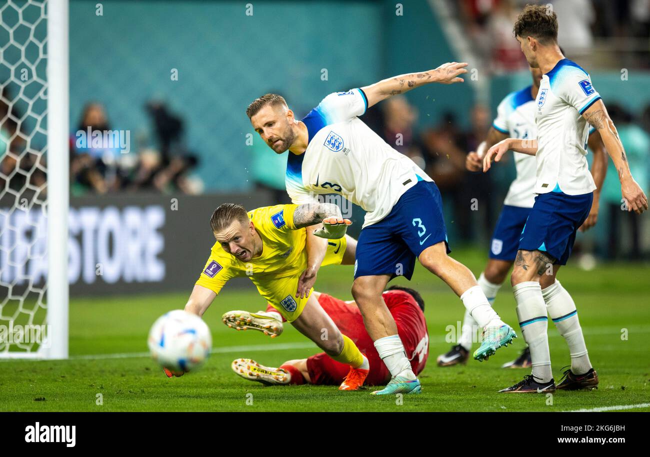Doha, Qatar. 21st Nov, 2022. Torwart Jordan Pickford (England), Luke ...