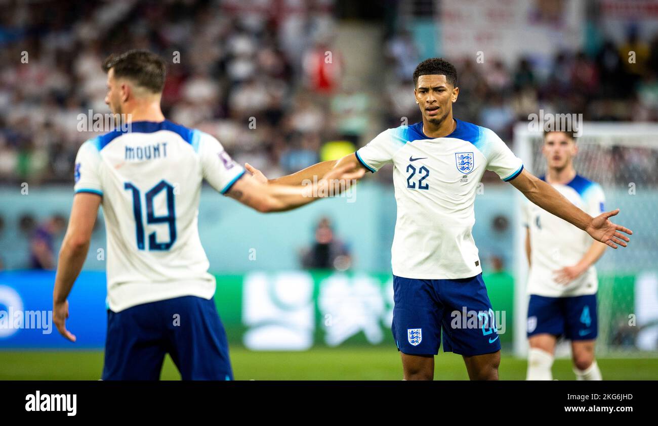 Doha, Qatar. 21st Nov, 2022. Mason Mount (England), Jude Bellingham ...