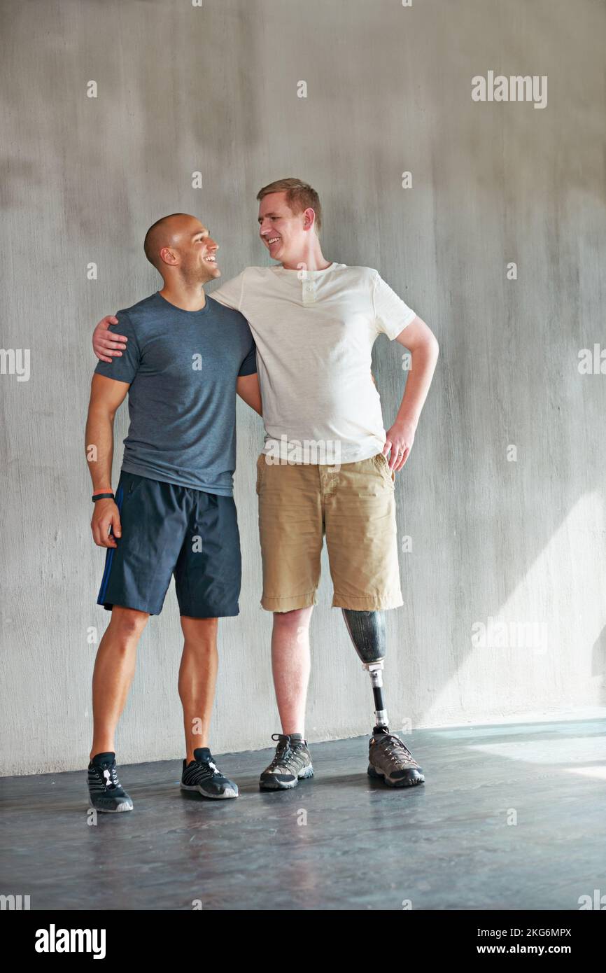 Disabled male amputee training hi-res stock photography and images - Alamy