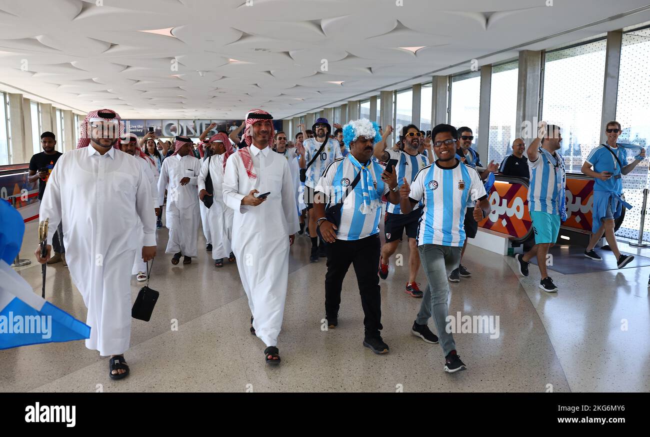 Saudi arabian football fans hi-res stock photography and images - Alamy