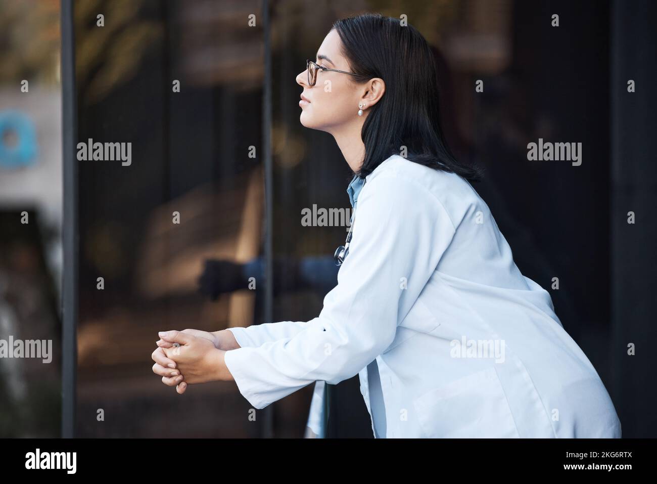 Hospital balcony hi-res stock photography and images - Alamy