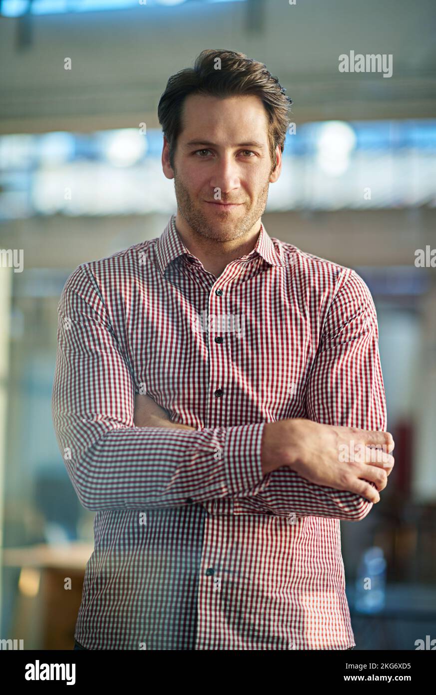 Handsome man standing hi-res stock photography and images - Alamy