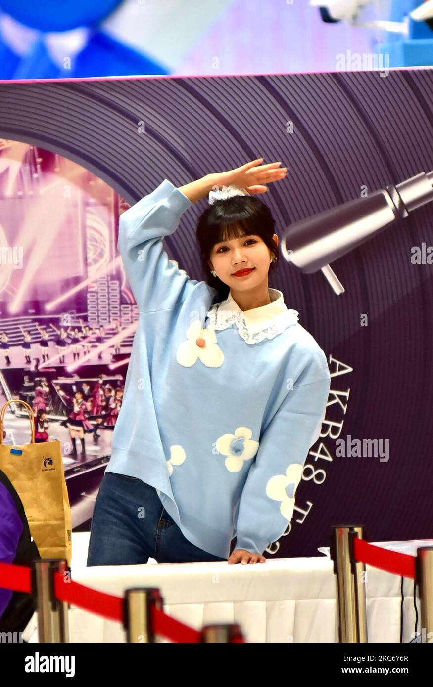 Chinese pop singer Liu Nian attended the AKB48TeamSH fans meeting in Shanghai, China, 21 ...
