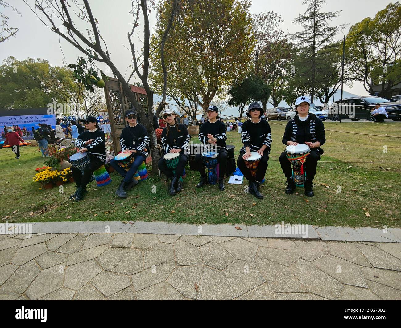 The African drum show at the music market on the lawn of Riverside Park ...