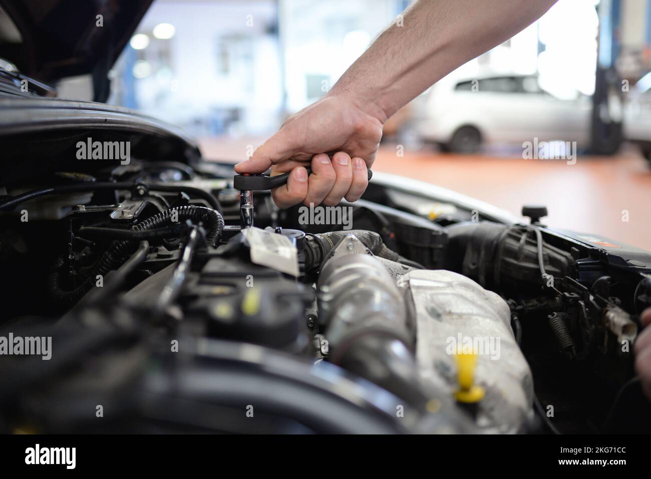 Car mechanic tools hi-res stock photography and images - Alamy