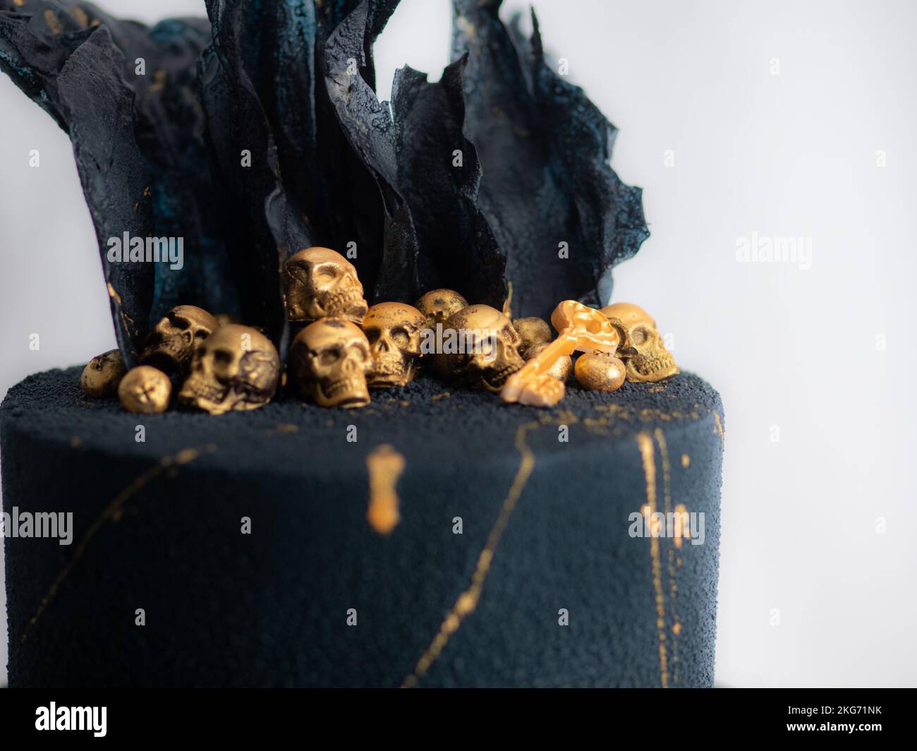 pastry chef finishing horror black muertos birthday cake decorating ...