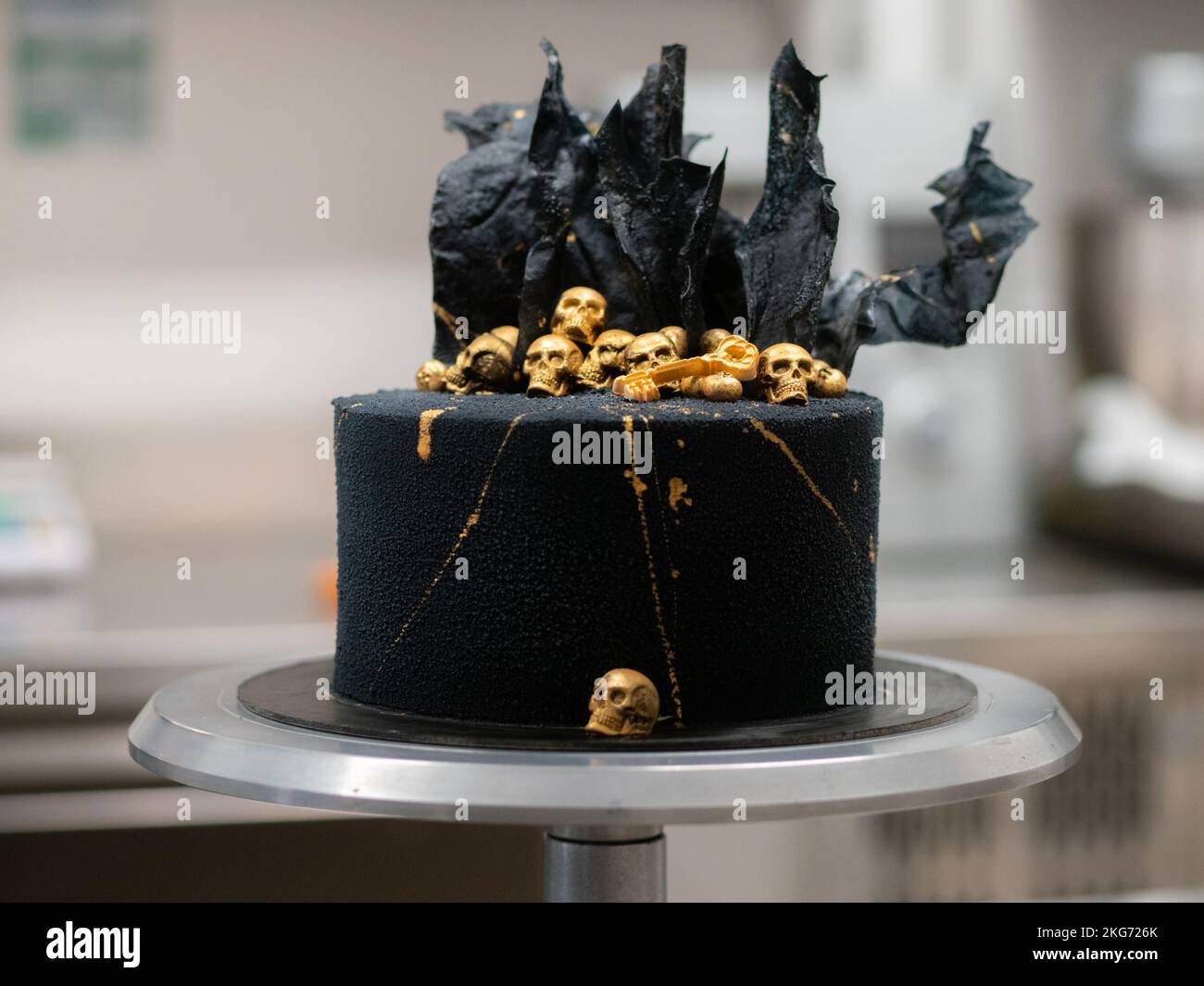 pastry chef finishing horror black muertos birthday cake decorating ...