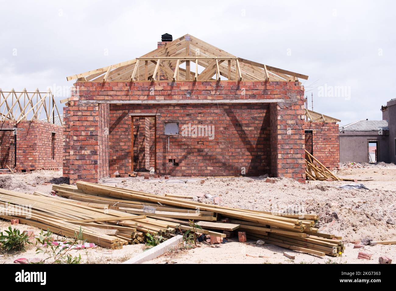 Community timber frame build hi-res stock photography and images - Alamy