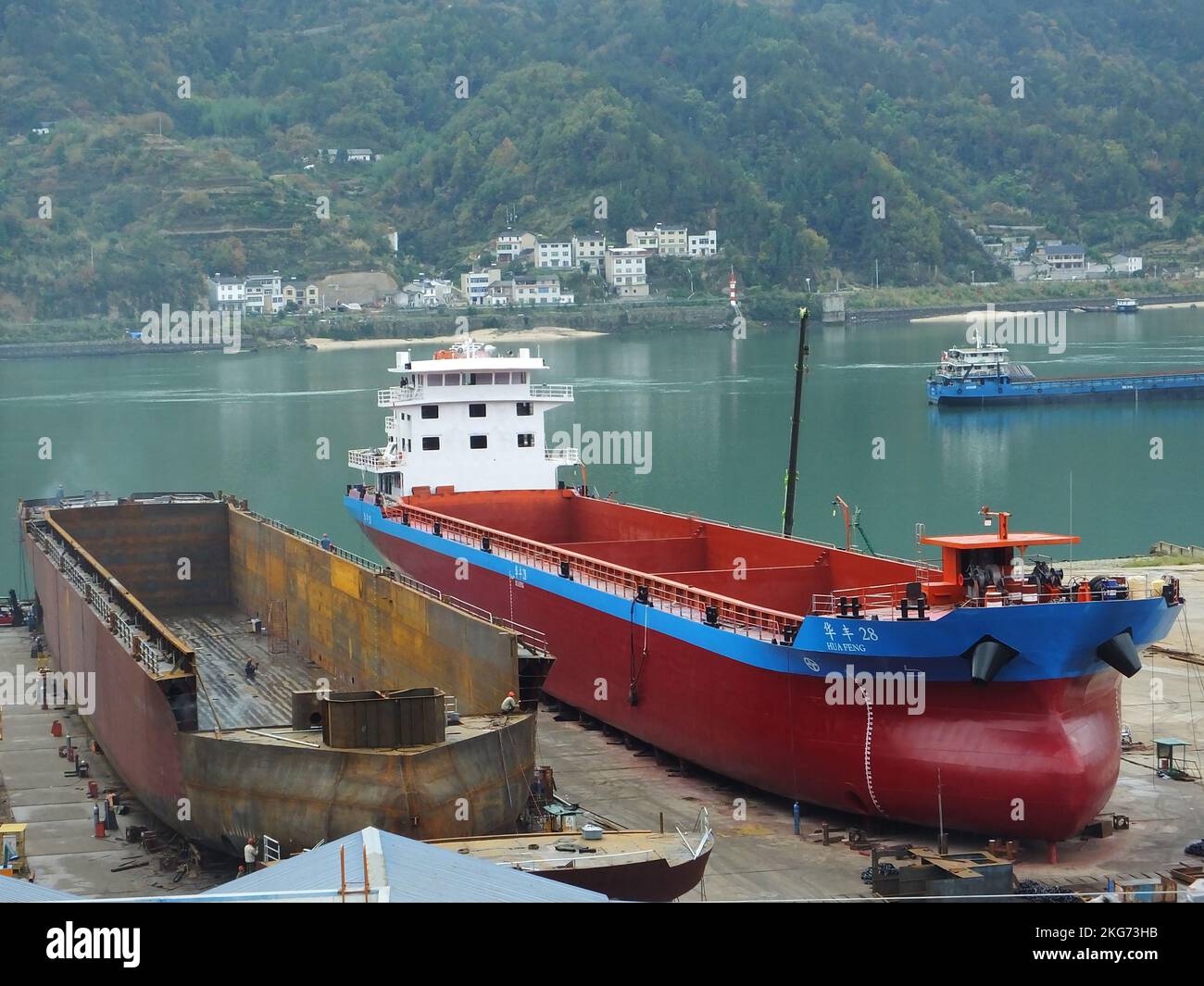 Aerial photos show workers building ships in Letianxi Shipbuilding Base ...