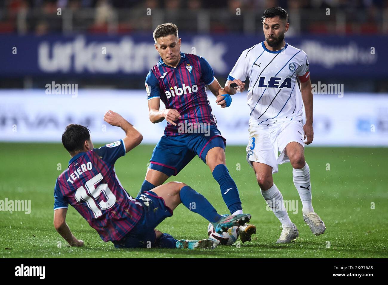 Ruben Duarte of Deportivo Alaves, Jose Corpas and Alvaro Tejero of SD ...