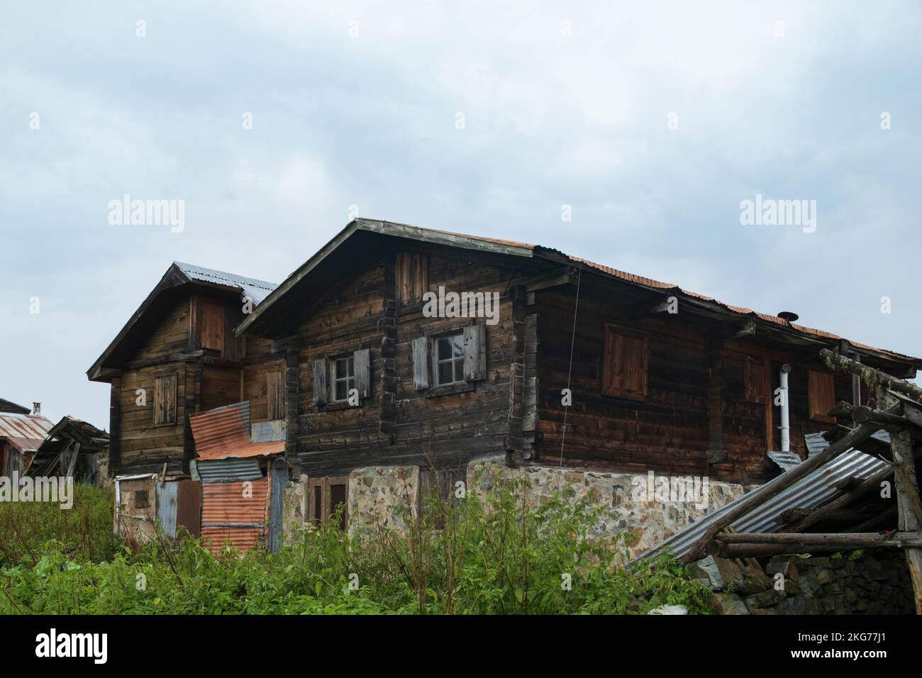 Black Sea Highlands. Palovite plateau. Old houses in the fog ...
