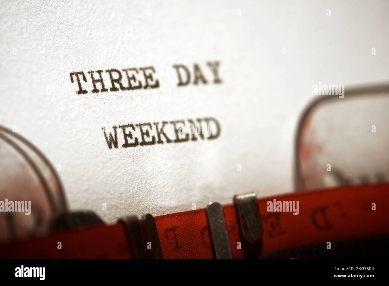 Three day weekend phrase written with a typewriter Stock Photo - Alamy