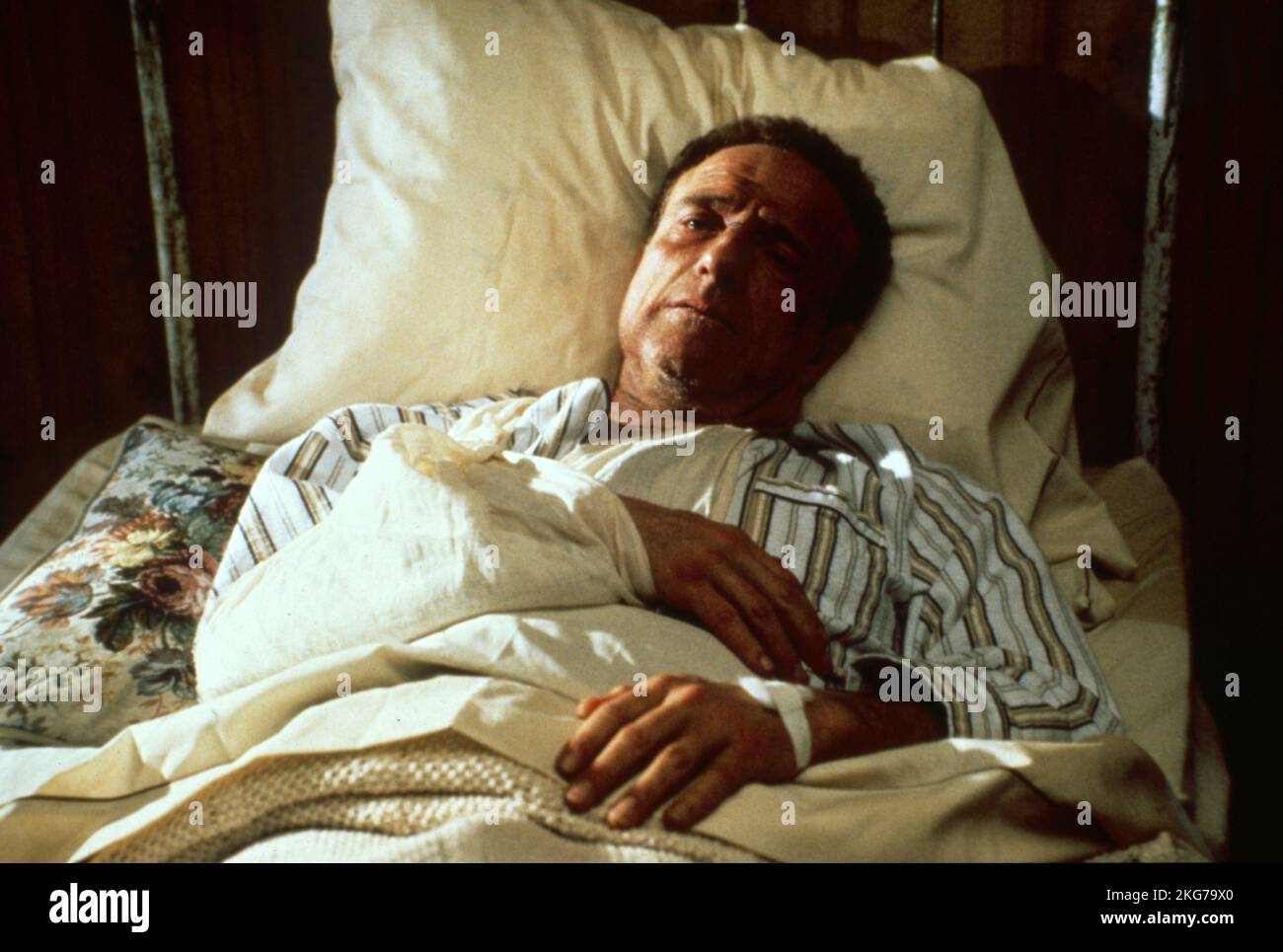 Misery Year : 1990 USA Director :Rob Reiner James Caan Stock Photo - Alamy