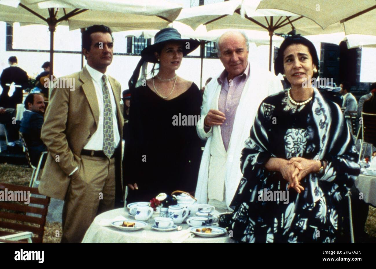 Party Year : 1996 Portugal / France Director : Manoel de Oliveira ...
