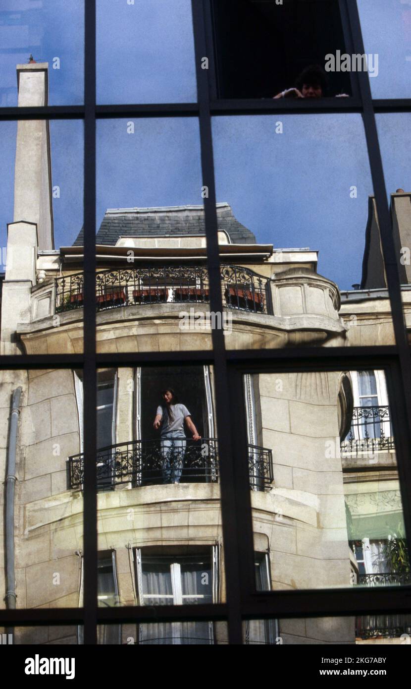 Les Nuits Fauves Year : 1992 - France Director : Cyril Collard Romane ...