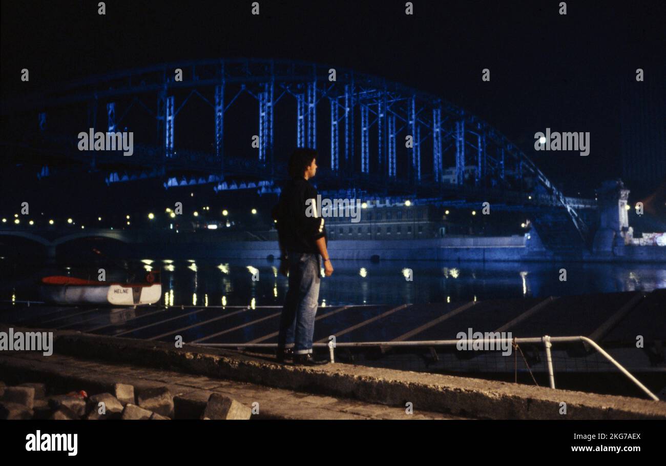 Les Nuits Fauves Year : 1992 France Director : Cyril Collard Cyril ...