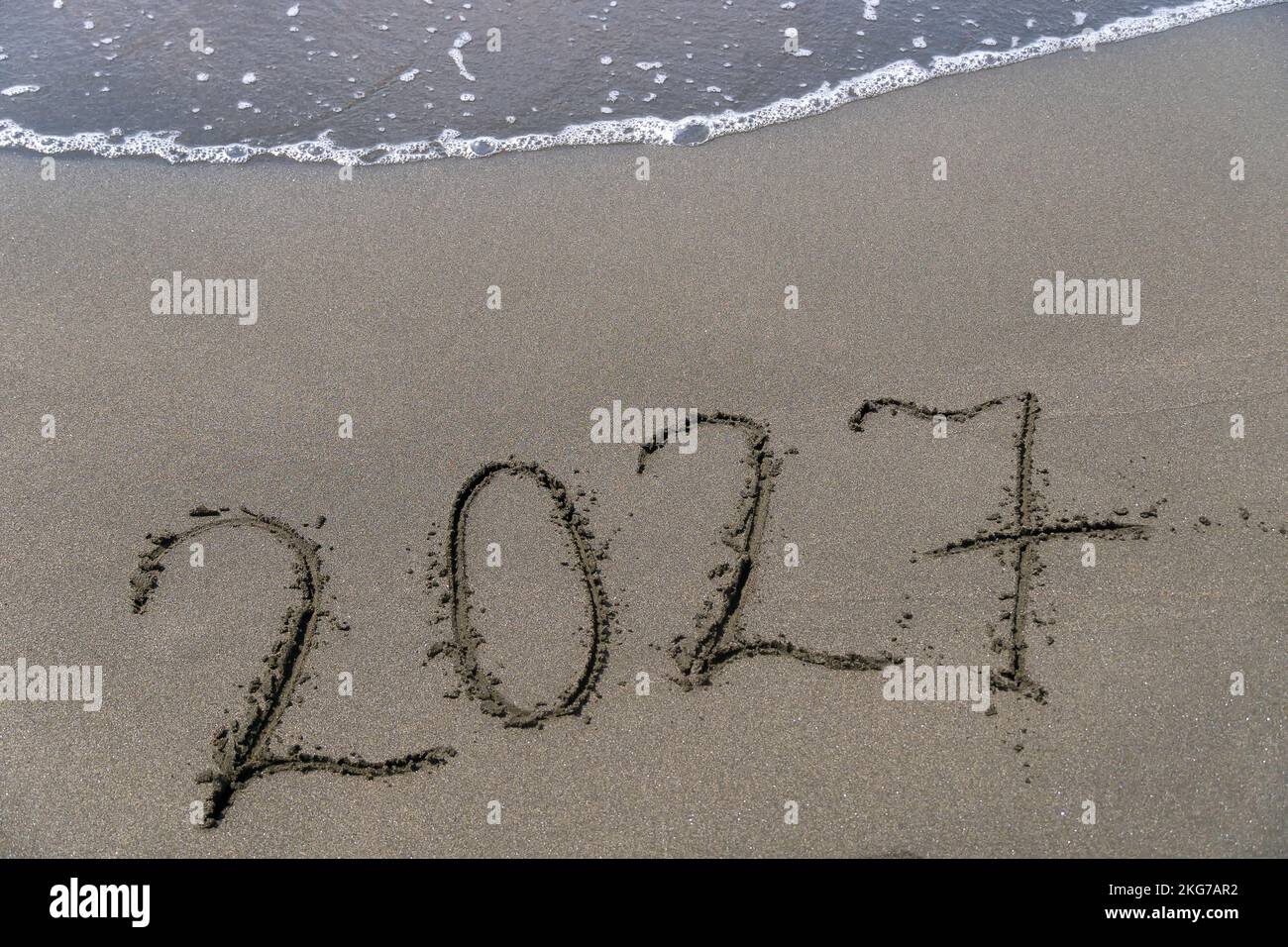 2027 year happy new hi-res stock photography and images - Alamy