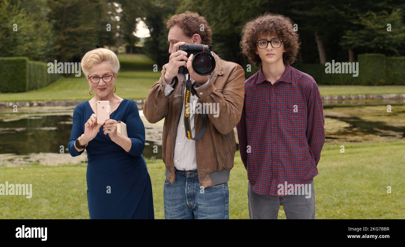 Le Sens de la Fête Year : 2017 France Director : Olivier Nakache, Éric ...