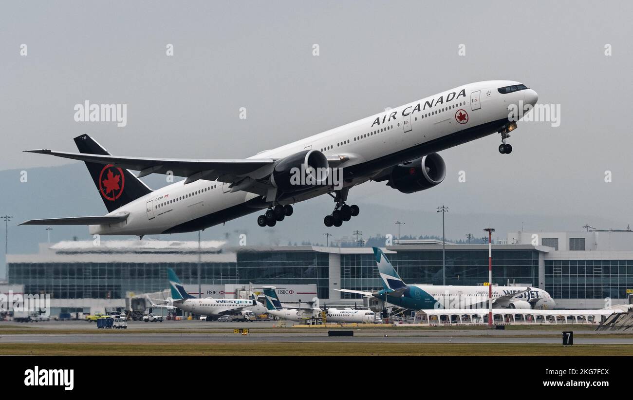 Richmond, British Columbia, Canada. 21st Nov, 2022. An Air Canada ...