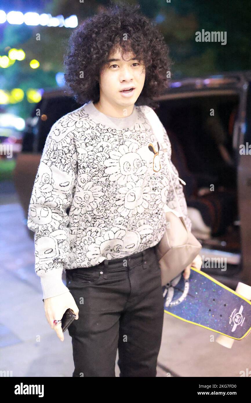 Hong Kong singer Mike Tsang during the recording of Chinese singing ...